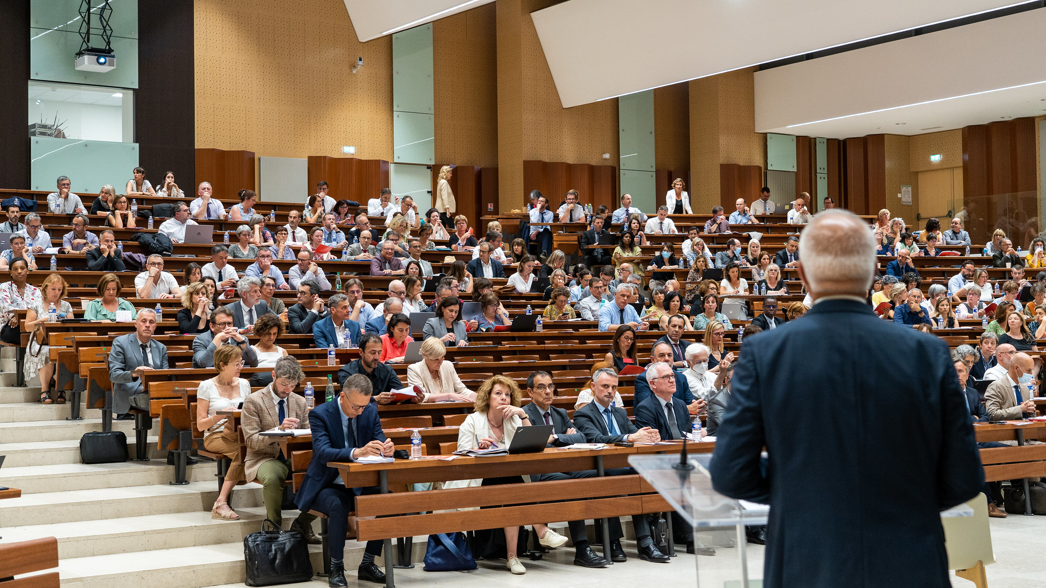 Le rectorat et les représentants des personnels de direction ont signé ...