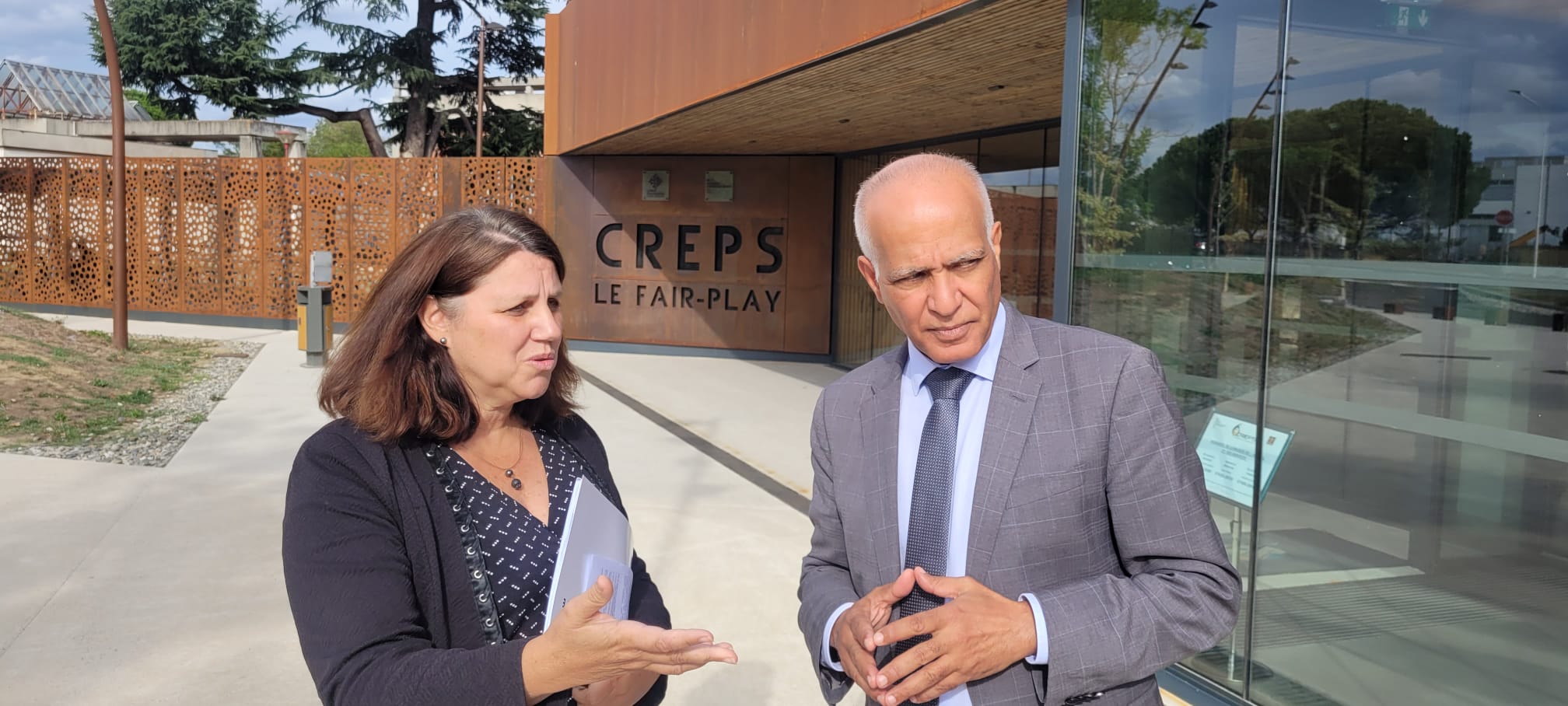 Renouvellement du partenariat avec le CREPS de Toulouse | Académie de ...