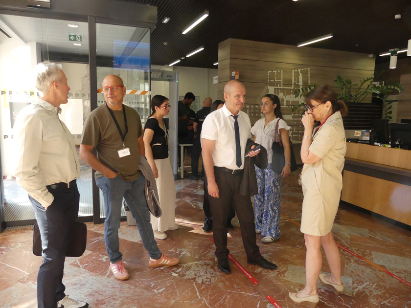 Les collégiens d’Olympe de Gouges au tribunal contre le harcèlement ...